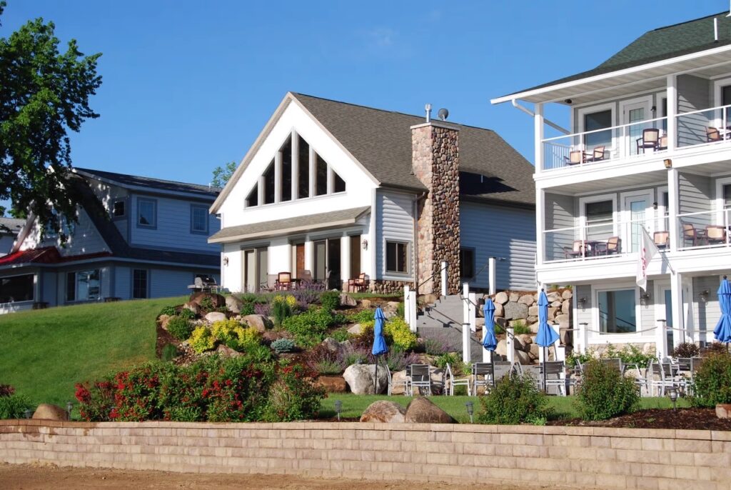 Gull Lake Packages & Offers at Quarterdeck Resort