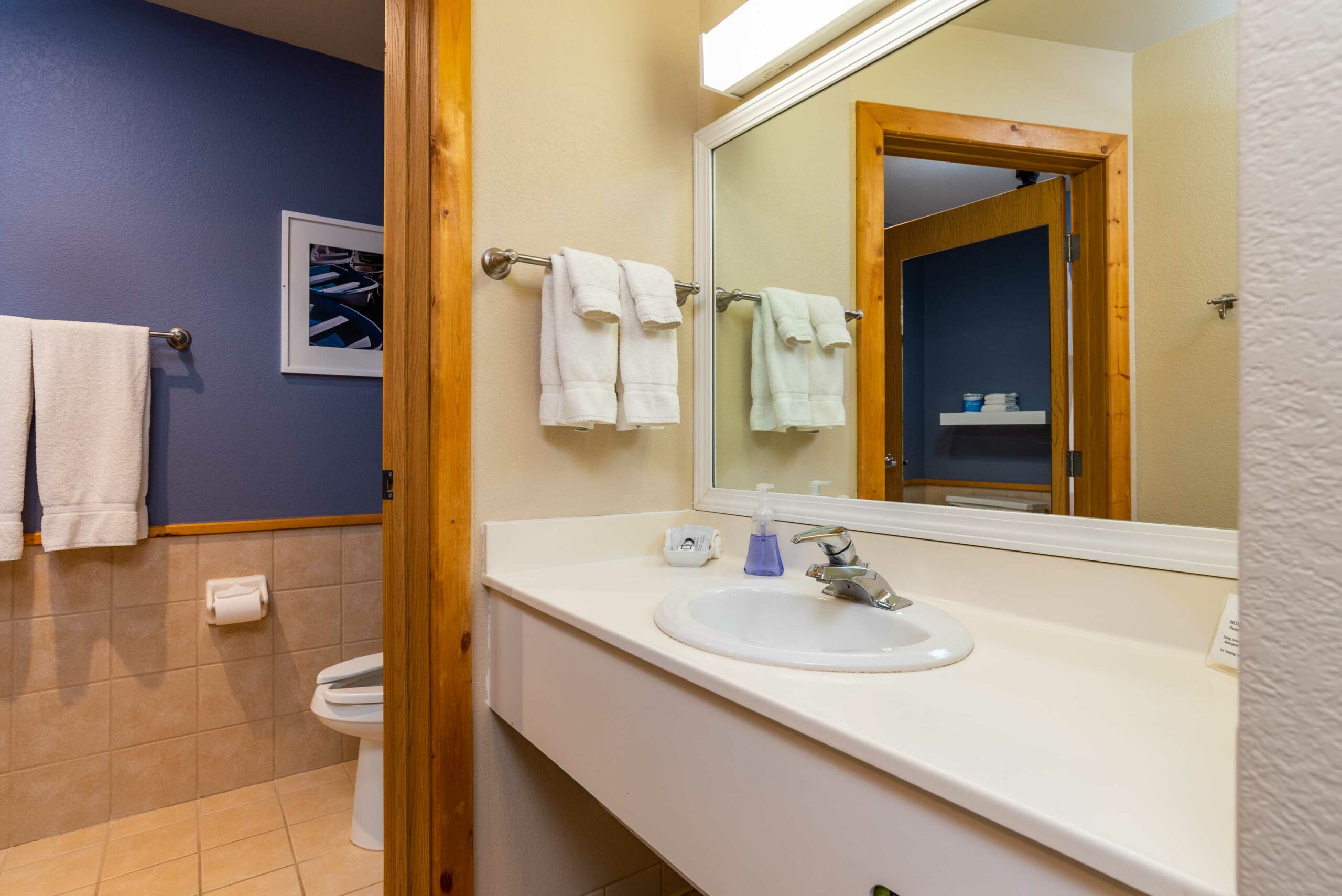 Lodging Options | Quarterdeck Resort