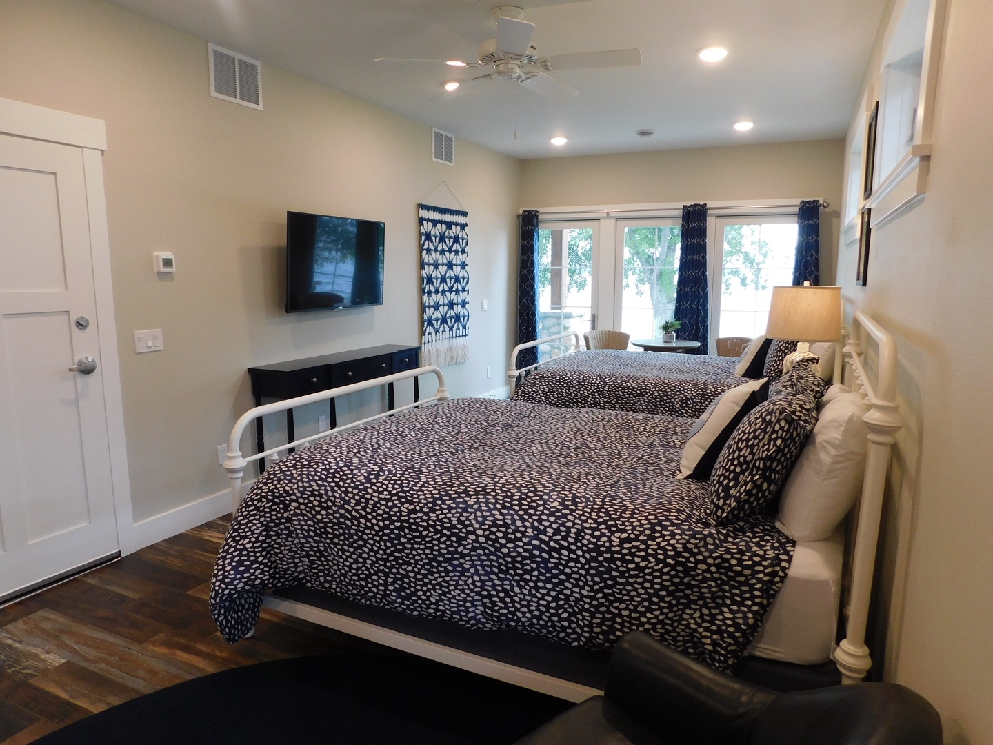 Lodging Options | Quarterdeck Resort