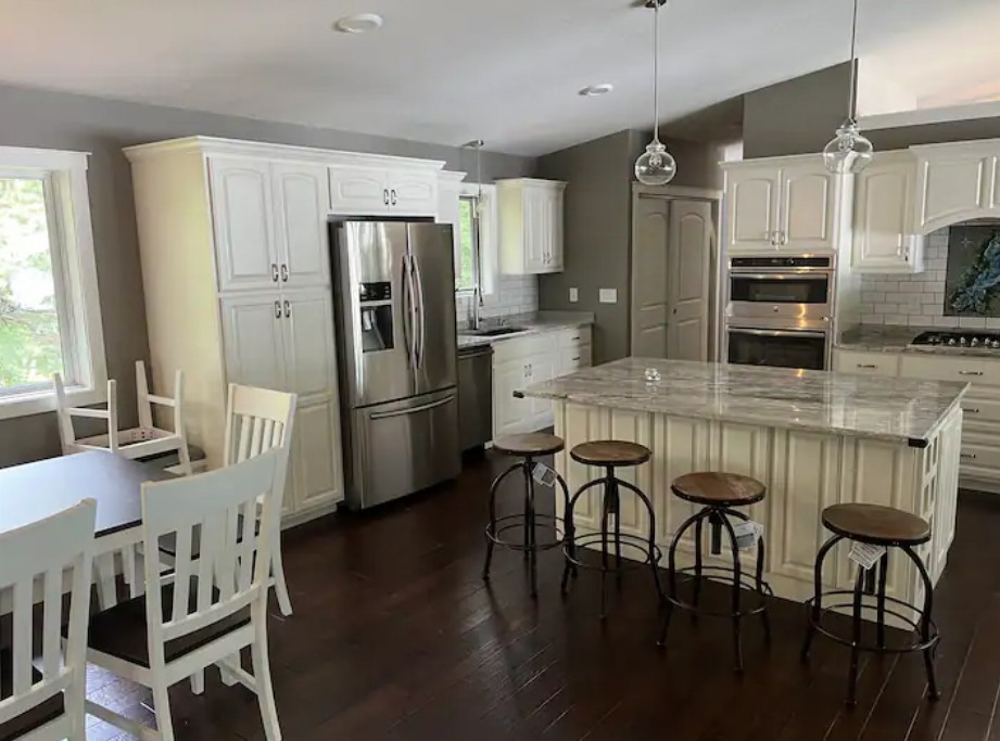 5 Bedroom Private Lake House | Quarterdeck Resort