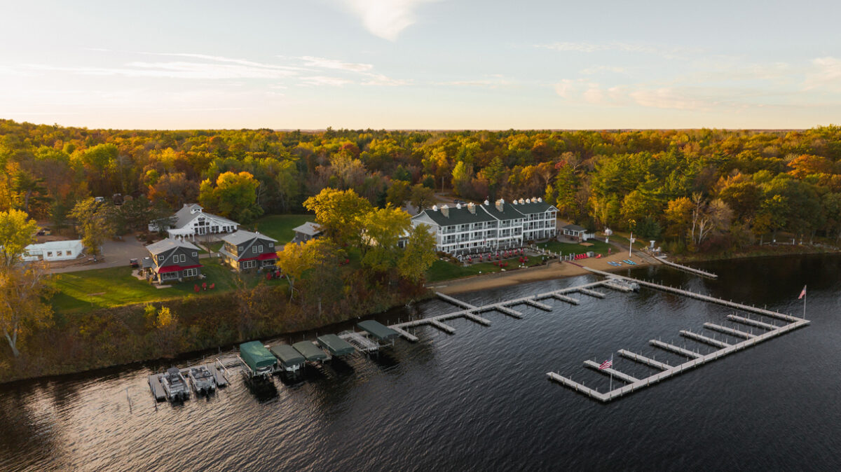 Gull Lake Resorts | Quarterdeck Resort on Gull Lake, MN