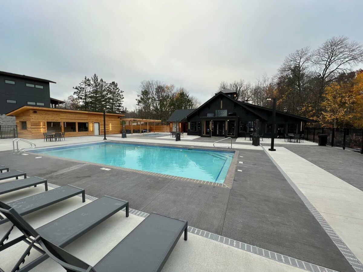 Gull Lake Resorts | Quarterdeck Resort on Gull Lake, MN